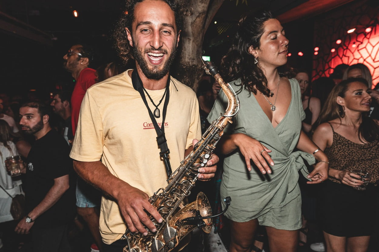 Shmoné - The Bella Ciao Tour | Settlers Tavern