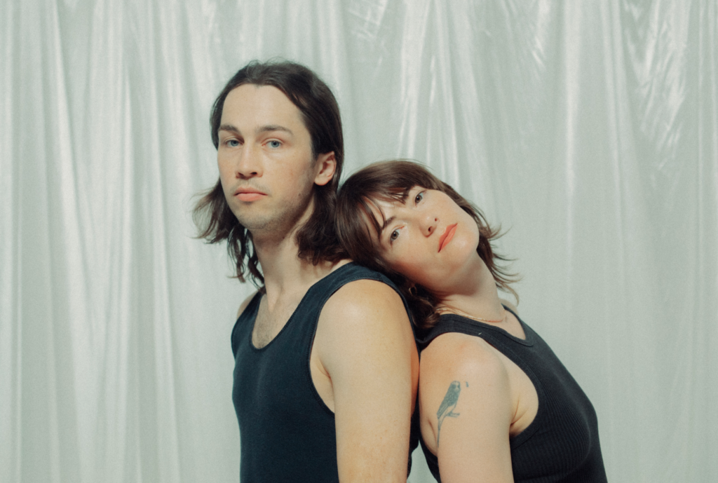 DIDIRRI & ROWENA WISE: No Cure For Love | Settlers Tavern