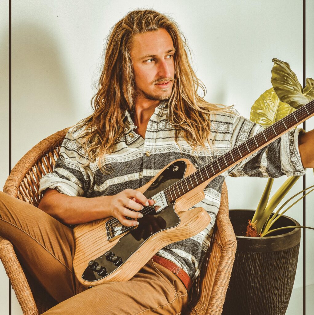 DAN WHITE | Settlers Tavern